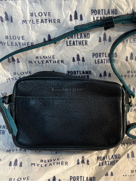 Portland Leather | Bags | Portland Leather Boreal Small Camera Ba ...